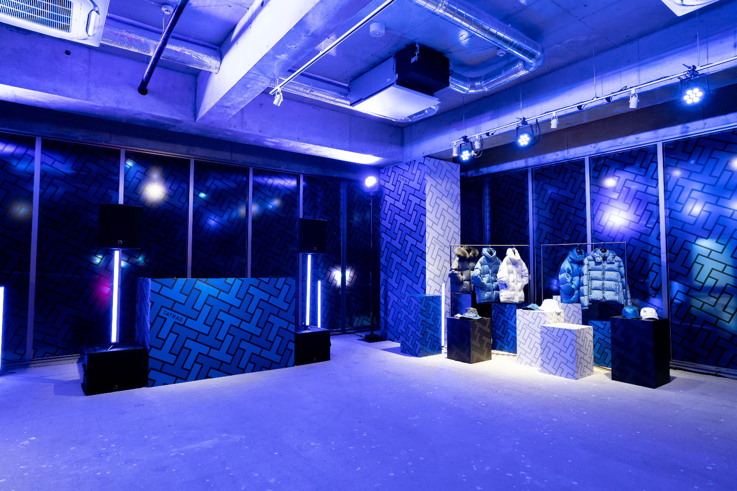 TATRASANDRE | ファッションショー ディレクション・イベント演出 | PLANKTON TOKYO